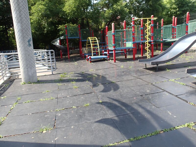 Fountain Of Youth Playground Images : NYC Parks
