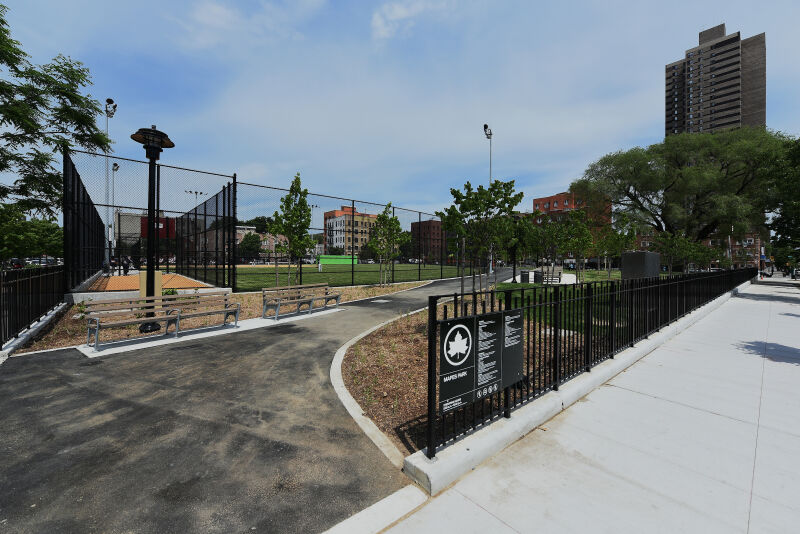 Mapes Park Highlights : NYC Parks