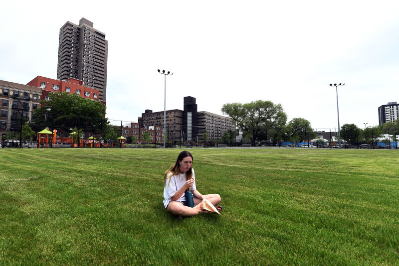 Mapes Park Highlights : NYC Parks