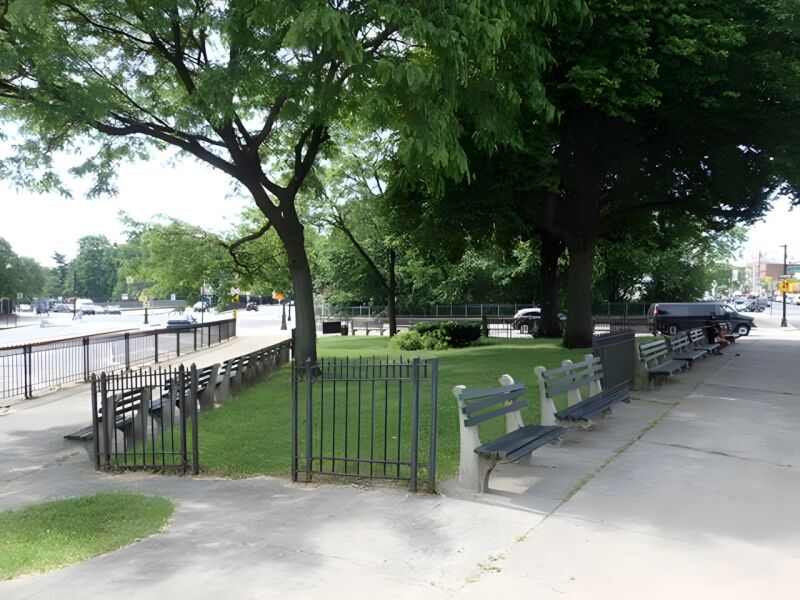 Sergeant Johnson Triangle : NYC Parks