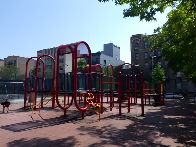 Slattery Playground Highlights : NYC Parks