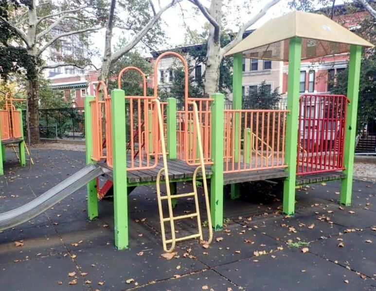 Alexander Hamilton Playground Highlights : NYC Parks