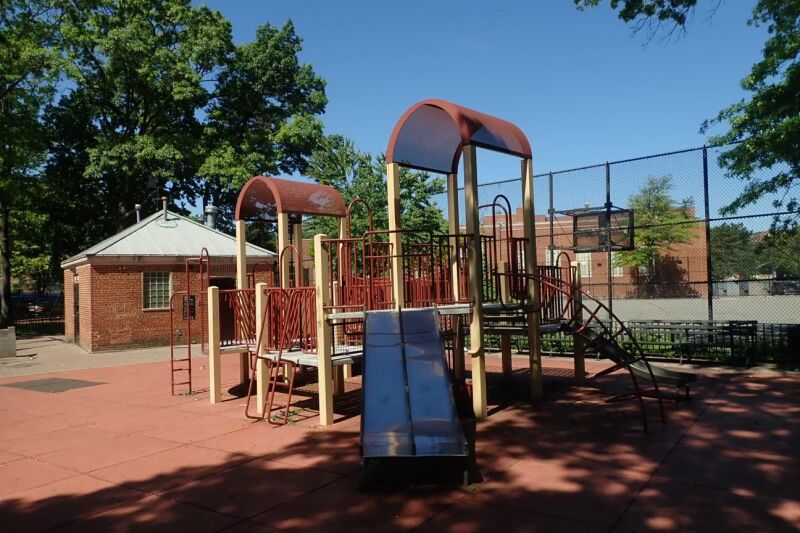 Colden Playground Highlights : NYC Parks