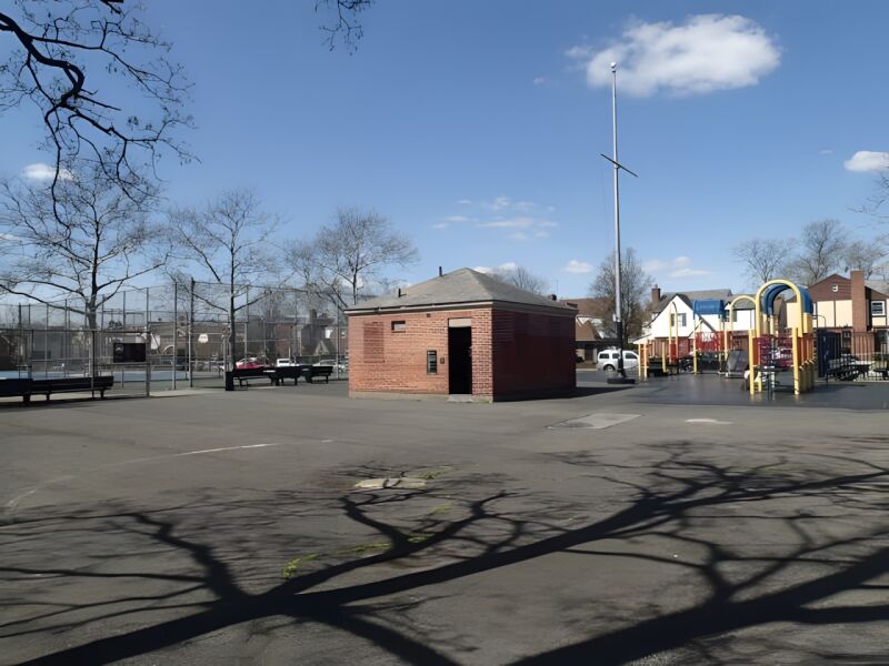 East Springfield Playground Capital Projects : NYC Parks